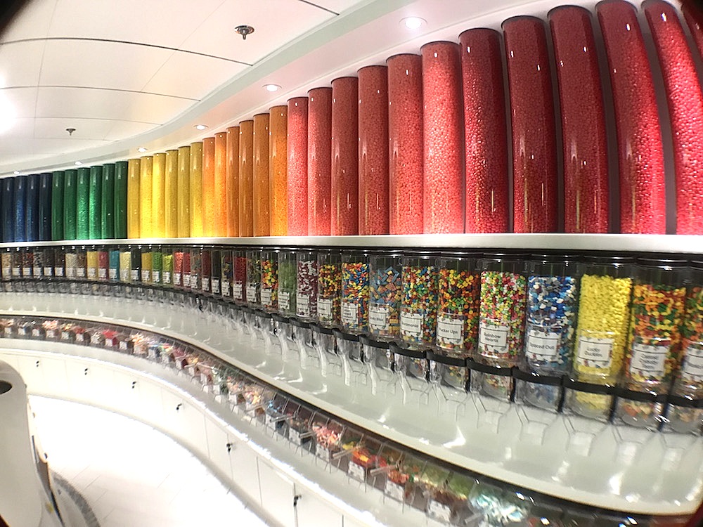 Adult and Family Fun on Independence of the Seas | ittn.ie