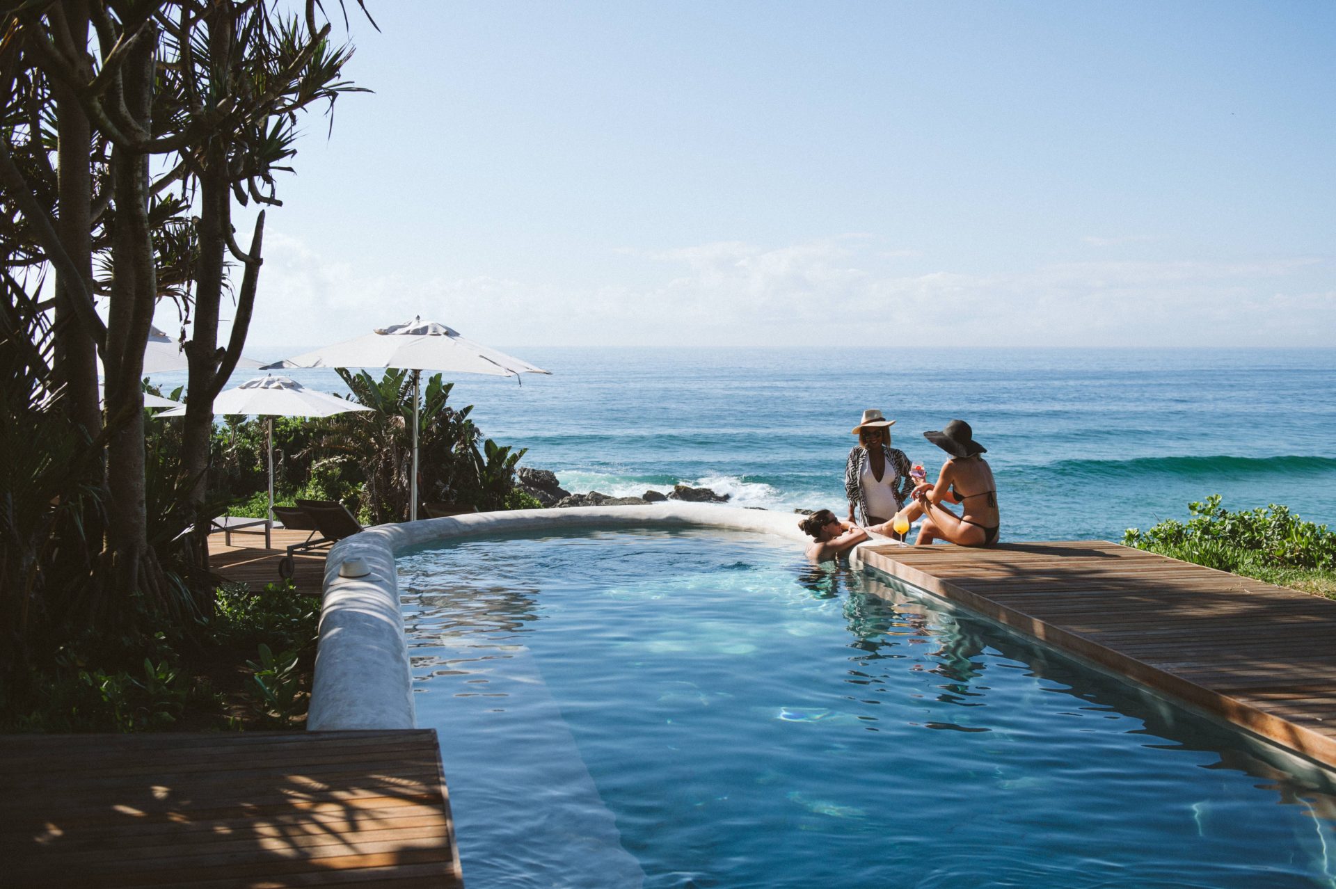 Exquisite Sala Beach House Opens on South Africa’s Dolphin Coast | ittn.ie
